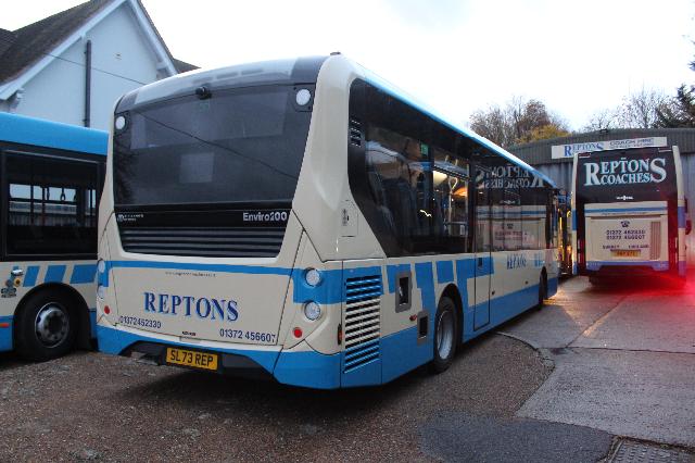 Chartwell Bus Sales Ltd | 01403 756 804 / 07950 616 106