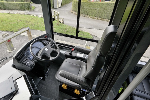 Chartwell Bus Sales Ltd | 01403 756 804 / 07950 616 106